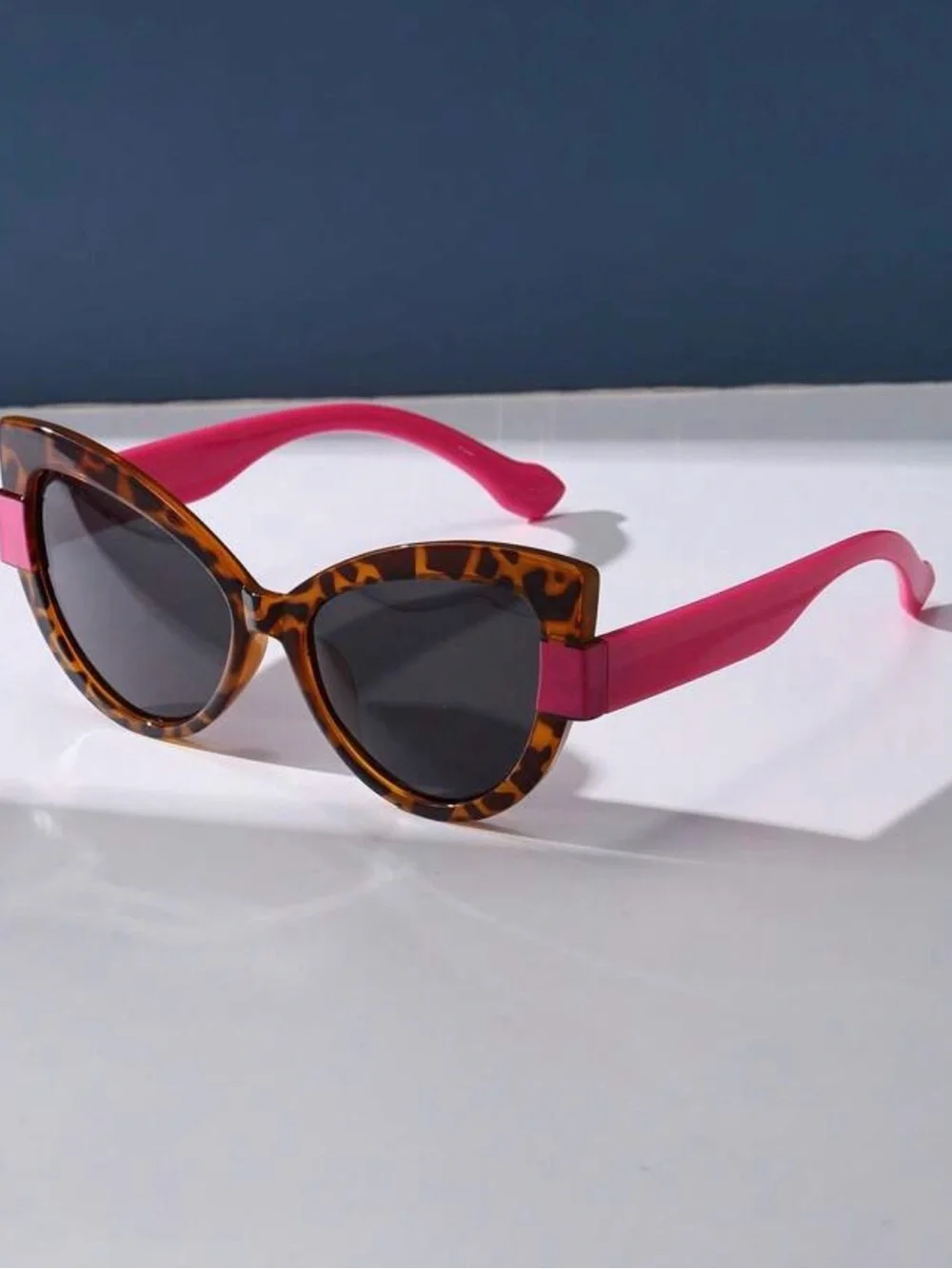 Accessories | Tortoise Shell Cat Eye Sunglasses With Pink Temples ...